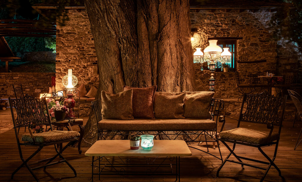 Casa Komi Cocktail Bar - Tilia Resort EN